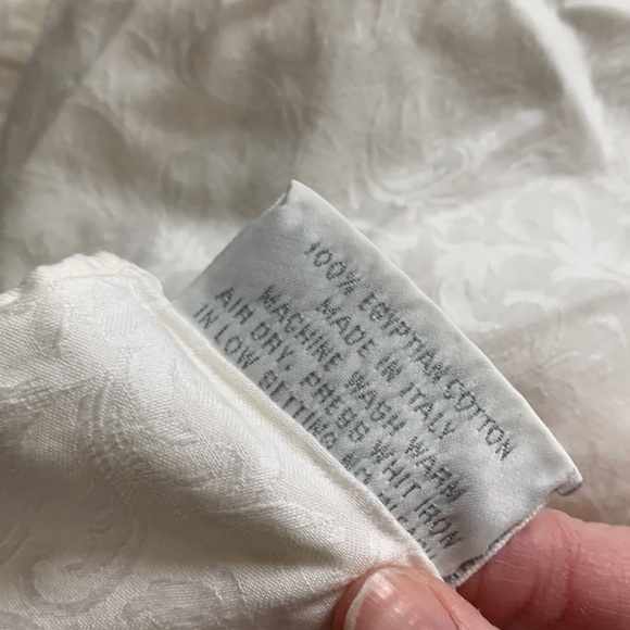 anichini | Bedding | Anichini Flat Queen Sheet | Poshmark